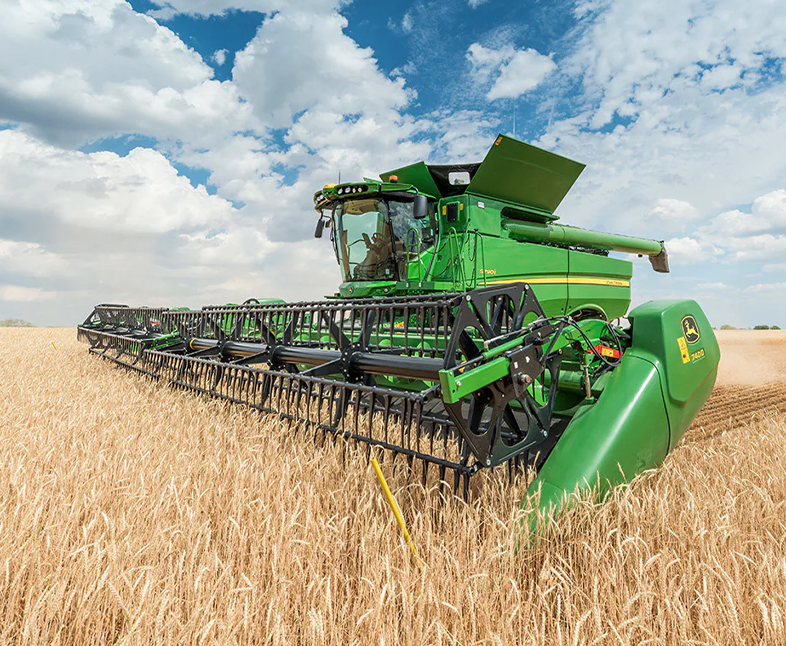 John Deere S-Series Combines | Hunt Forest Group